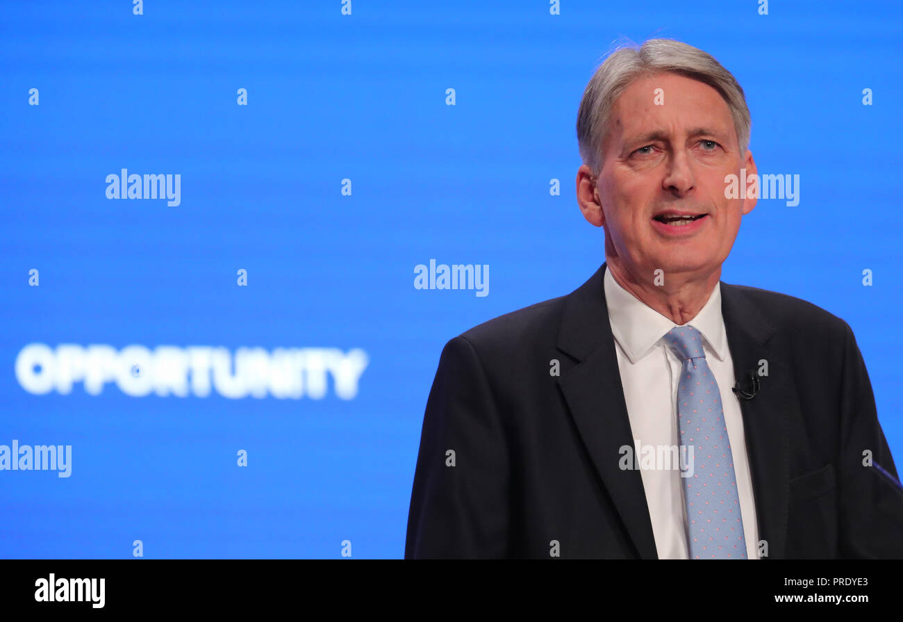 Philip hammond mp hi-res stock photography and images - Alamy