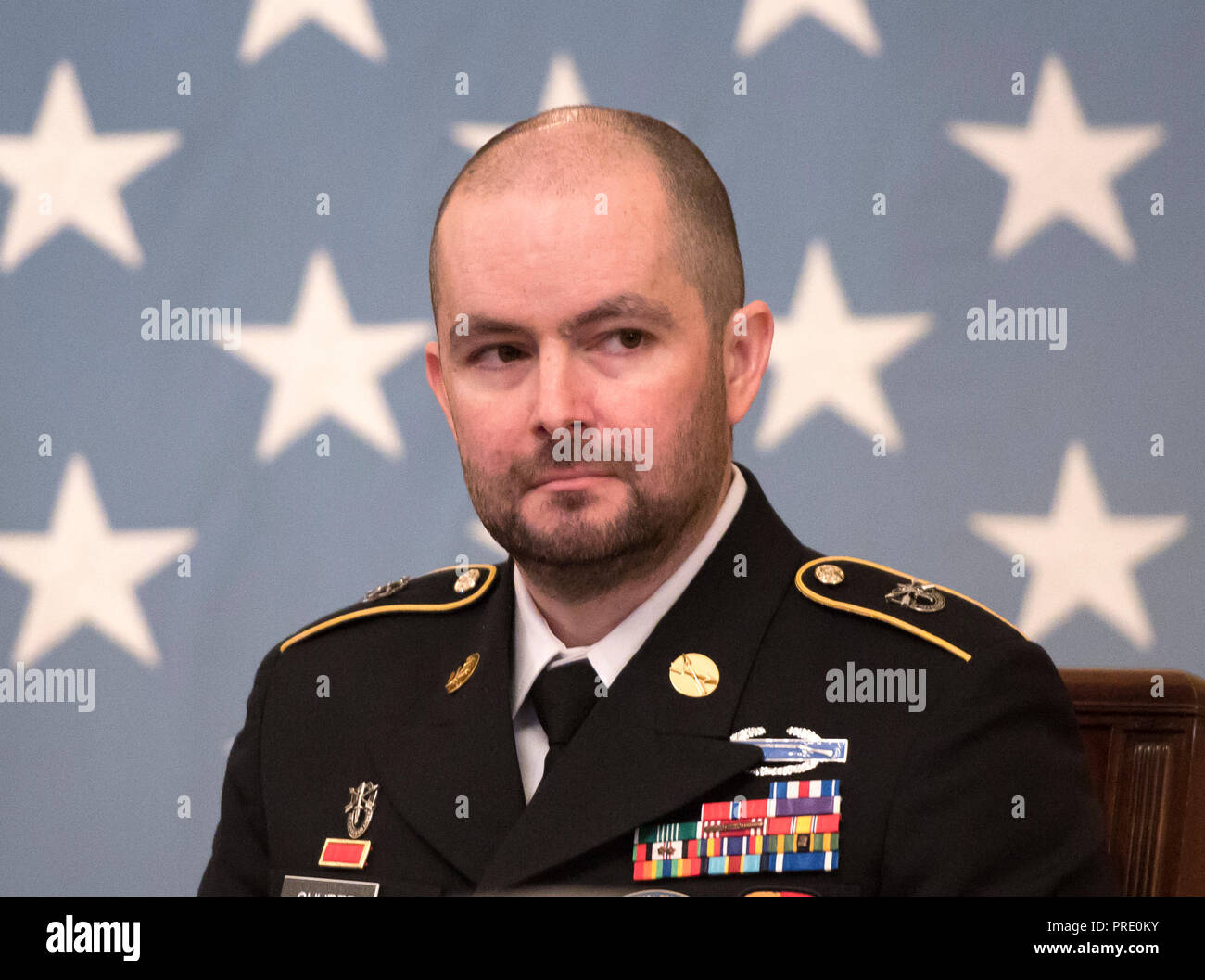 Army staff sergeant ronald j hi-res stock photography and images - Alamy