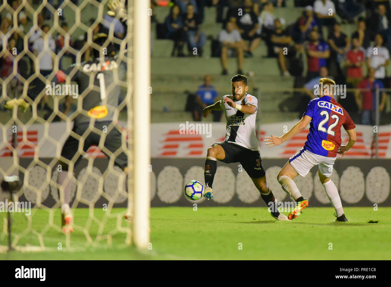 Curitiba, Brazil. 01st Oct, 2018. Richard, Oswaldo Henriquez and Rafael ...