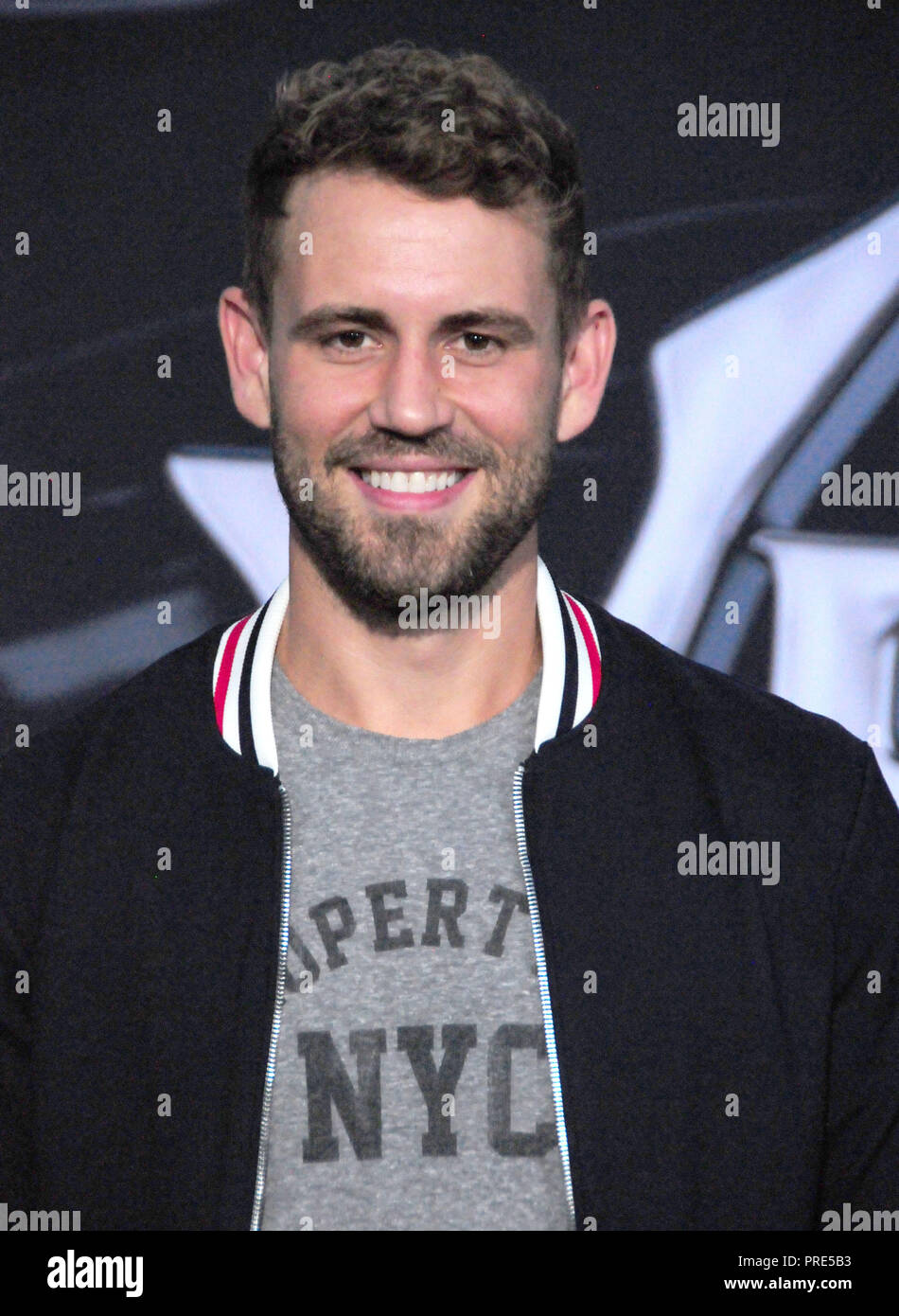 WESTWOOD, CA - OCTOBER 01: Reality Television personality Nick Viall ...