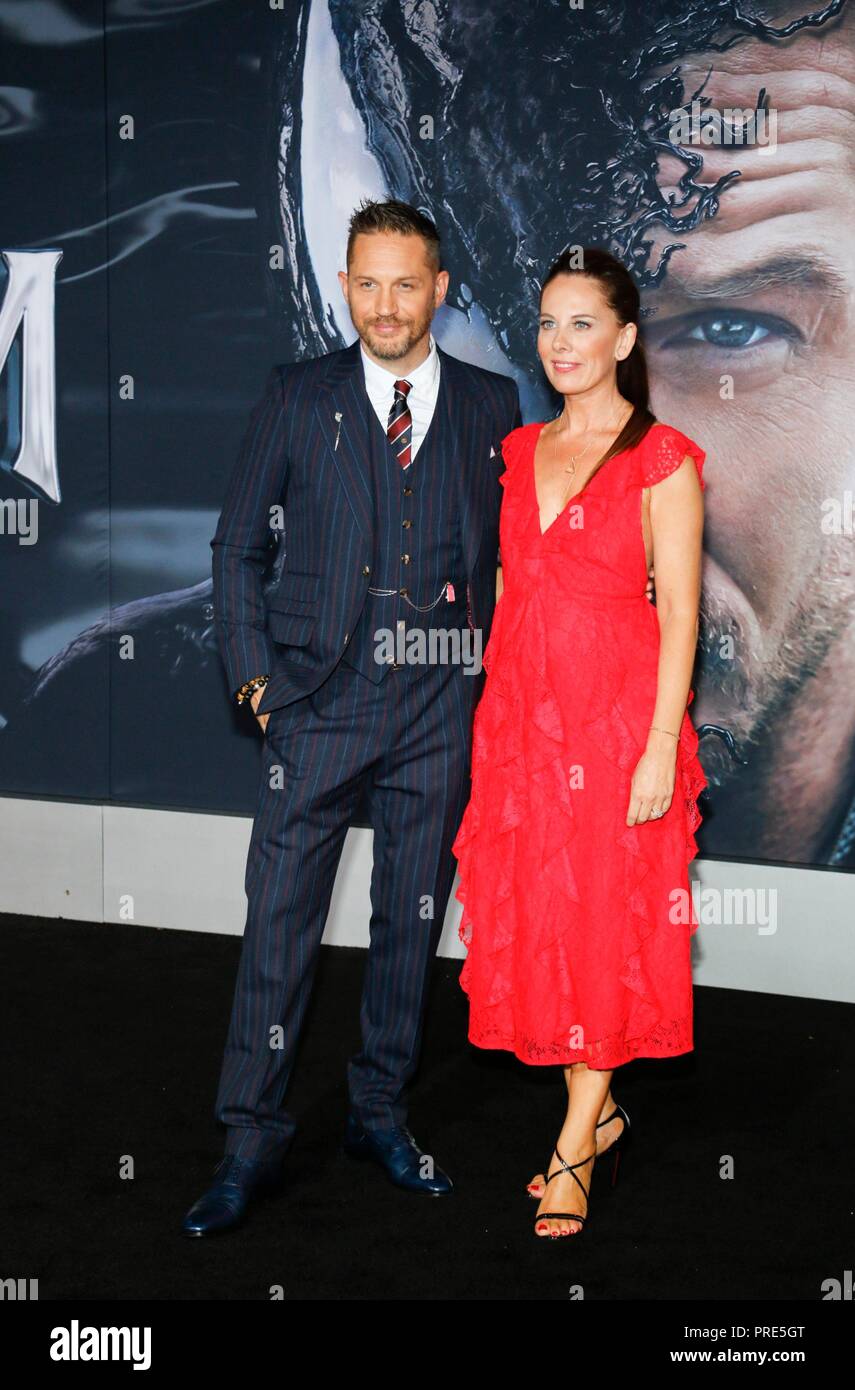 Los Angeles, CA, USA. 1st Oct, 2018. Tom Hardy, Kelly Marcel at ...