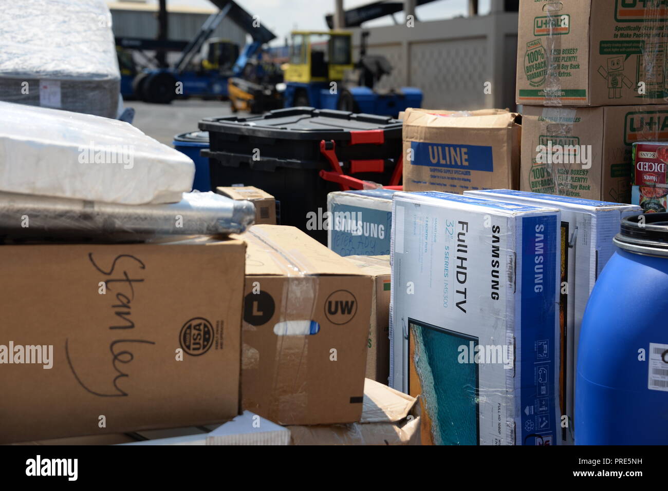 Accra, Ghana. 11th June, 2018. Containers arriving at the Tema port ...
