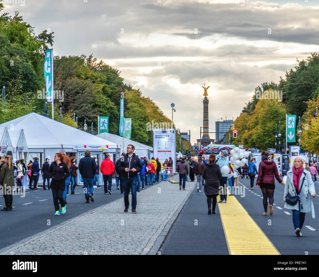 3rd october german national holiday hi-res stock photography and images ...