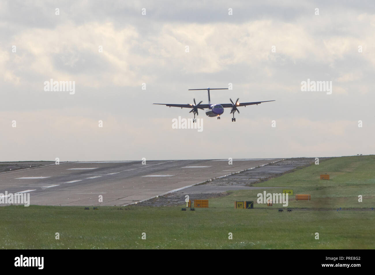 Side winds hi-res stock photography and images - Alamy