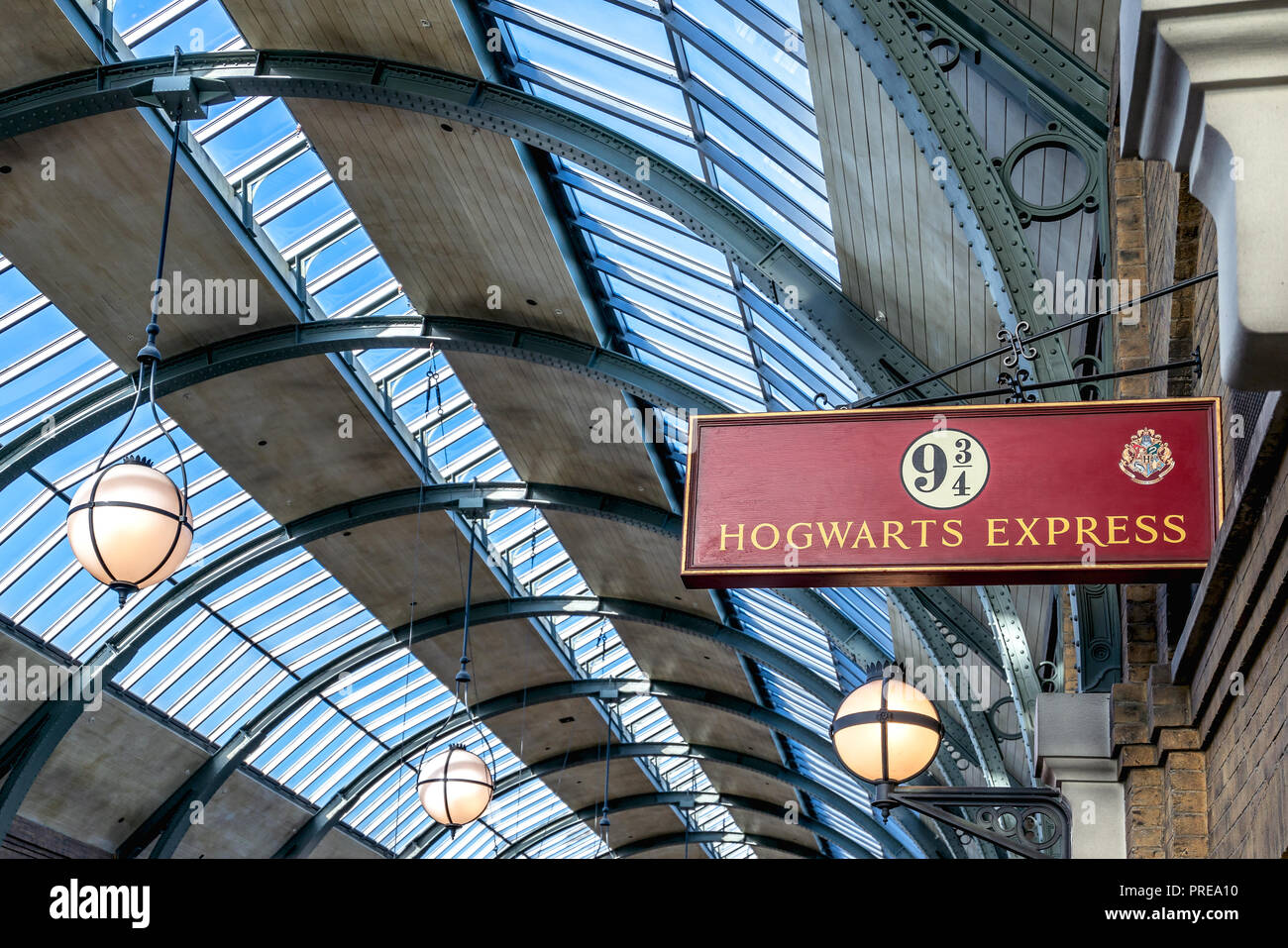 ORLANDO, FLORIDA, USA - DECEMBER, 2017: The Wizarding World of Harry ...