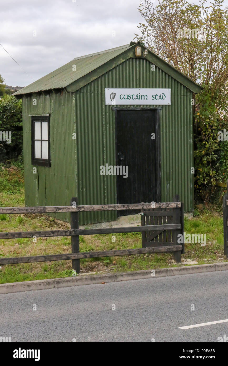 Old customs station ireland hi-res stock photography and images - Alamy