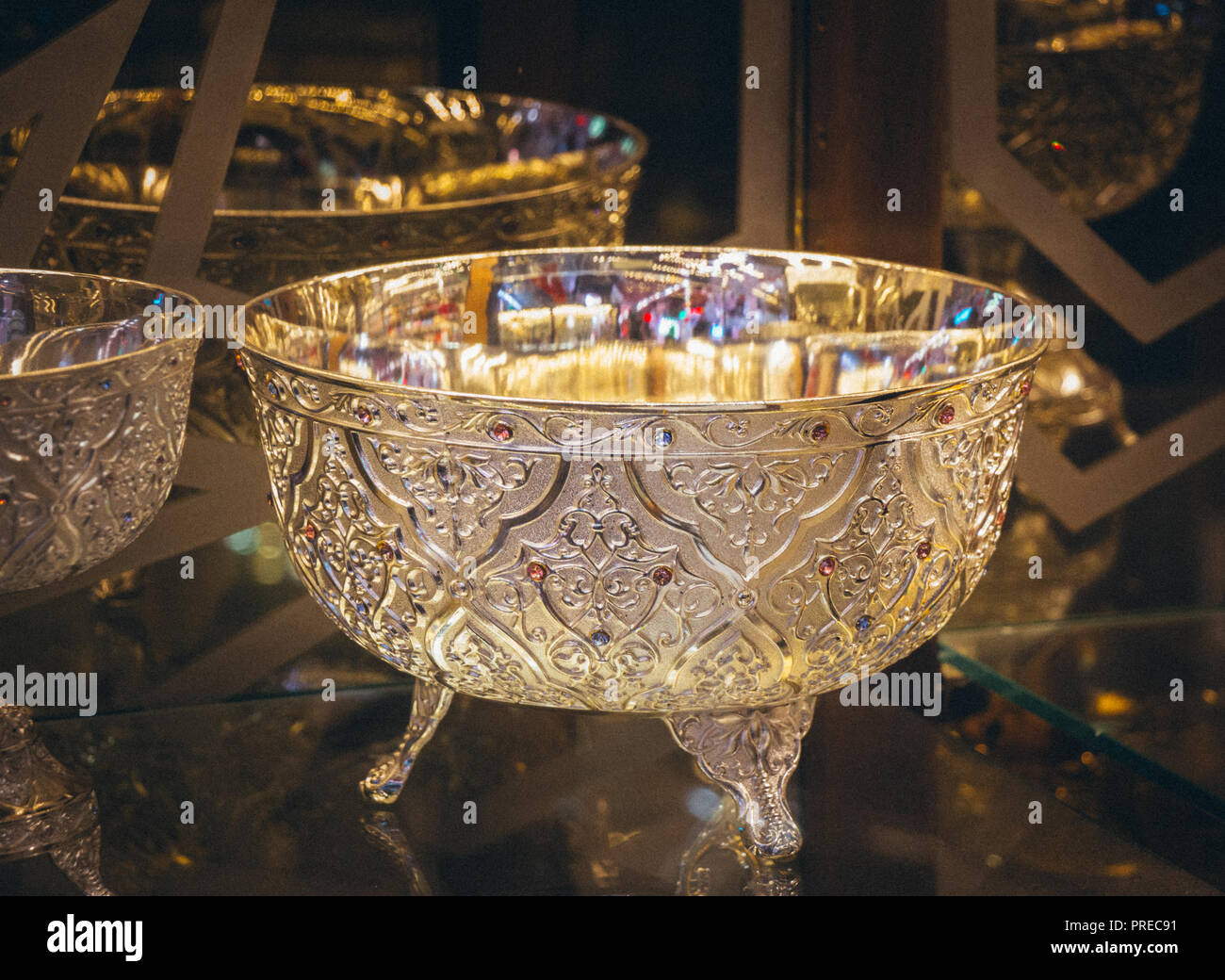 Taditional Turkish metal plates in the view Stock Photo - Alamy