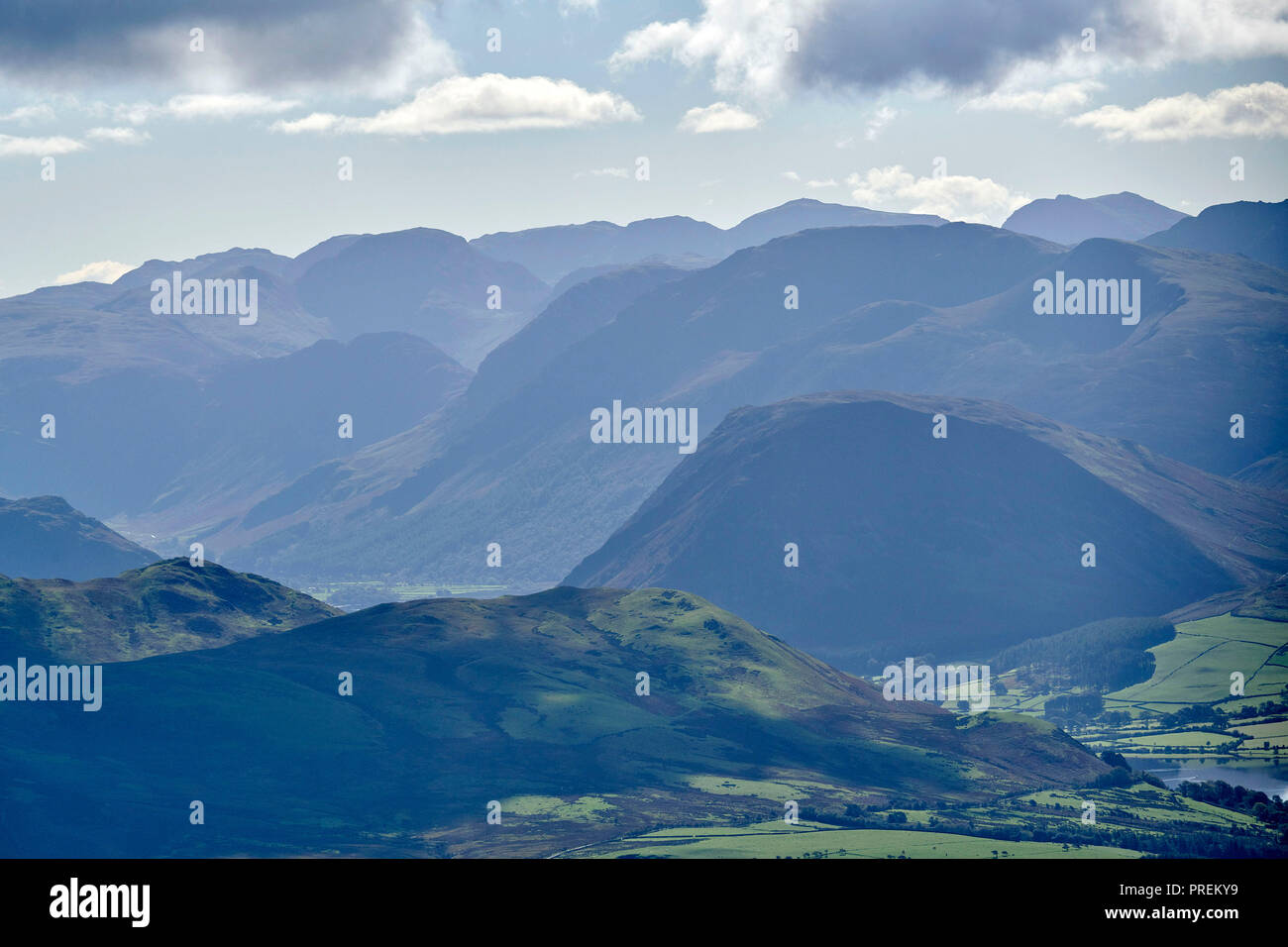 Lake district mountains fells hi-res stock photography and images - Alamy