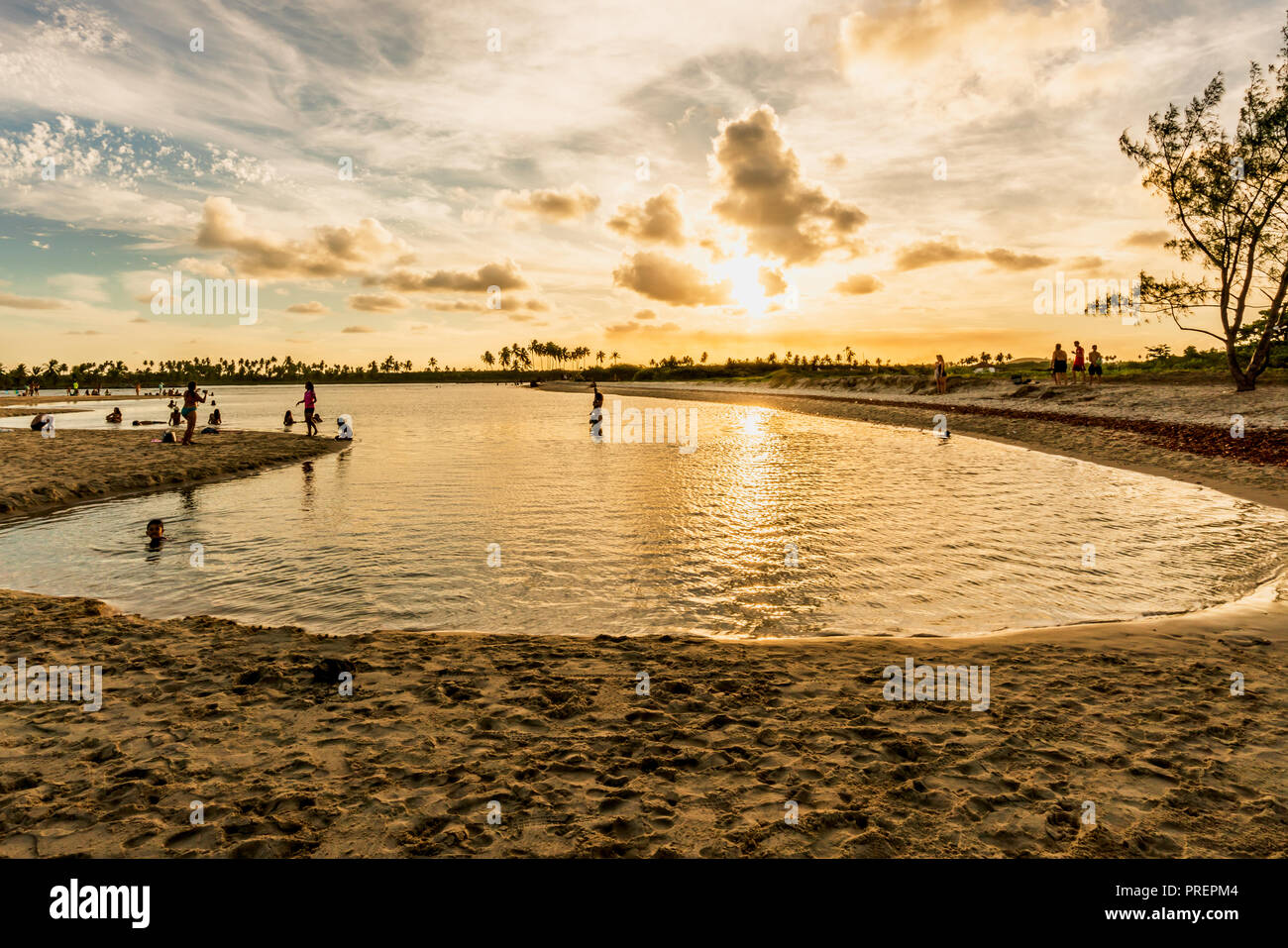Scenic Tropical Sunset at Maracaipe Beach, near Porto de Galinhas Beach ...