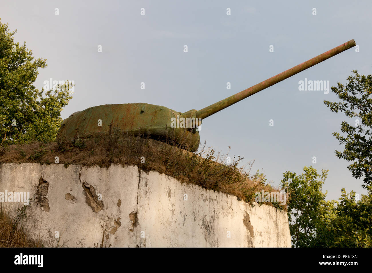 View of an old T34 tank of the red army Stock Photo - Alamy