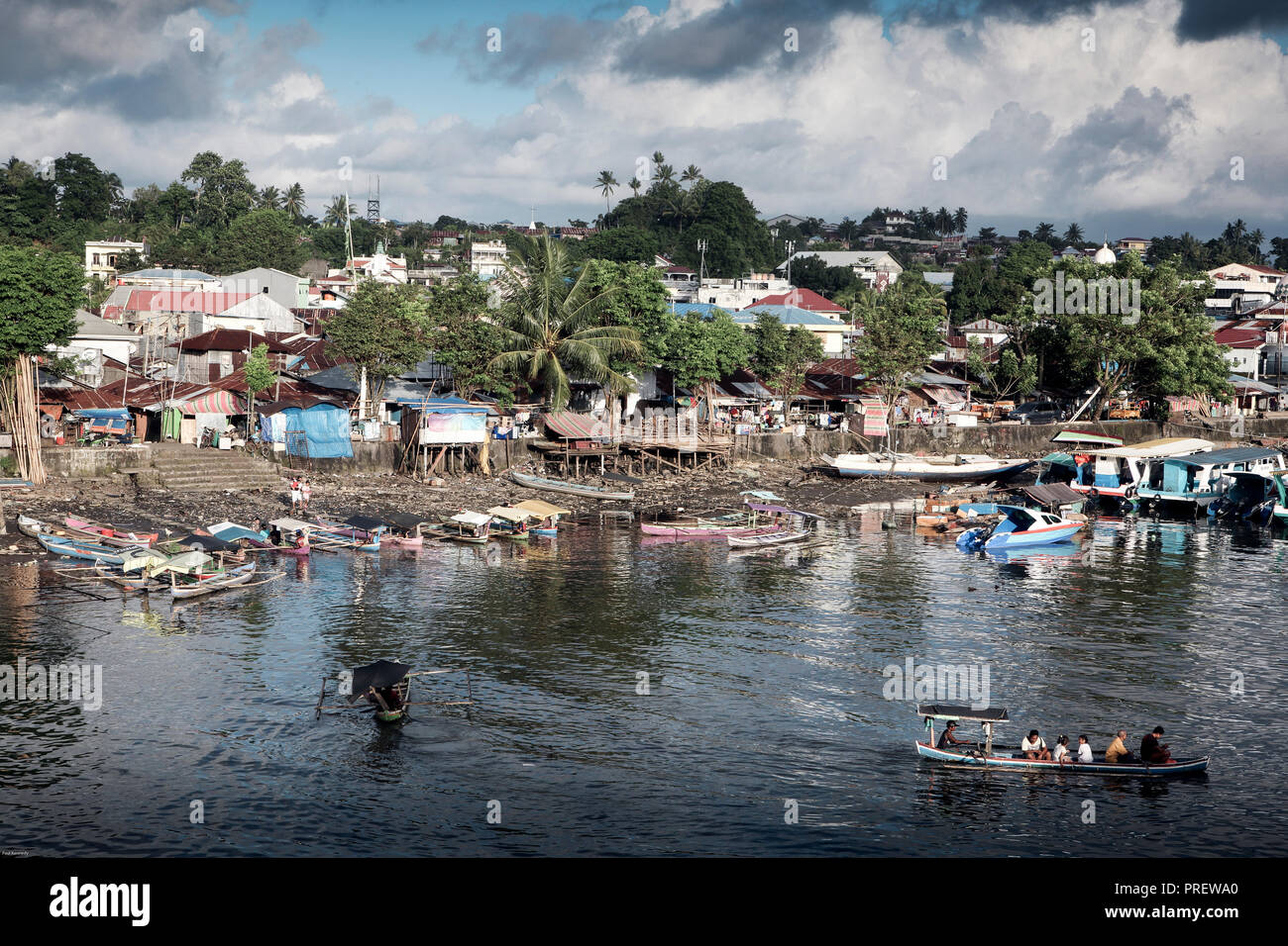 Manado port hi-res stock photography and images - Alamy