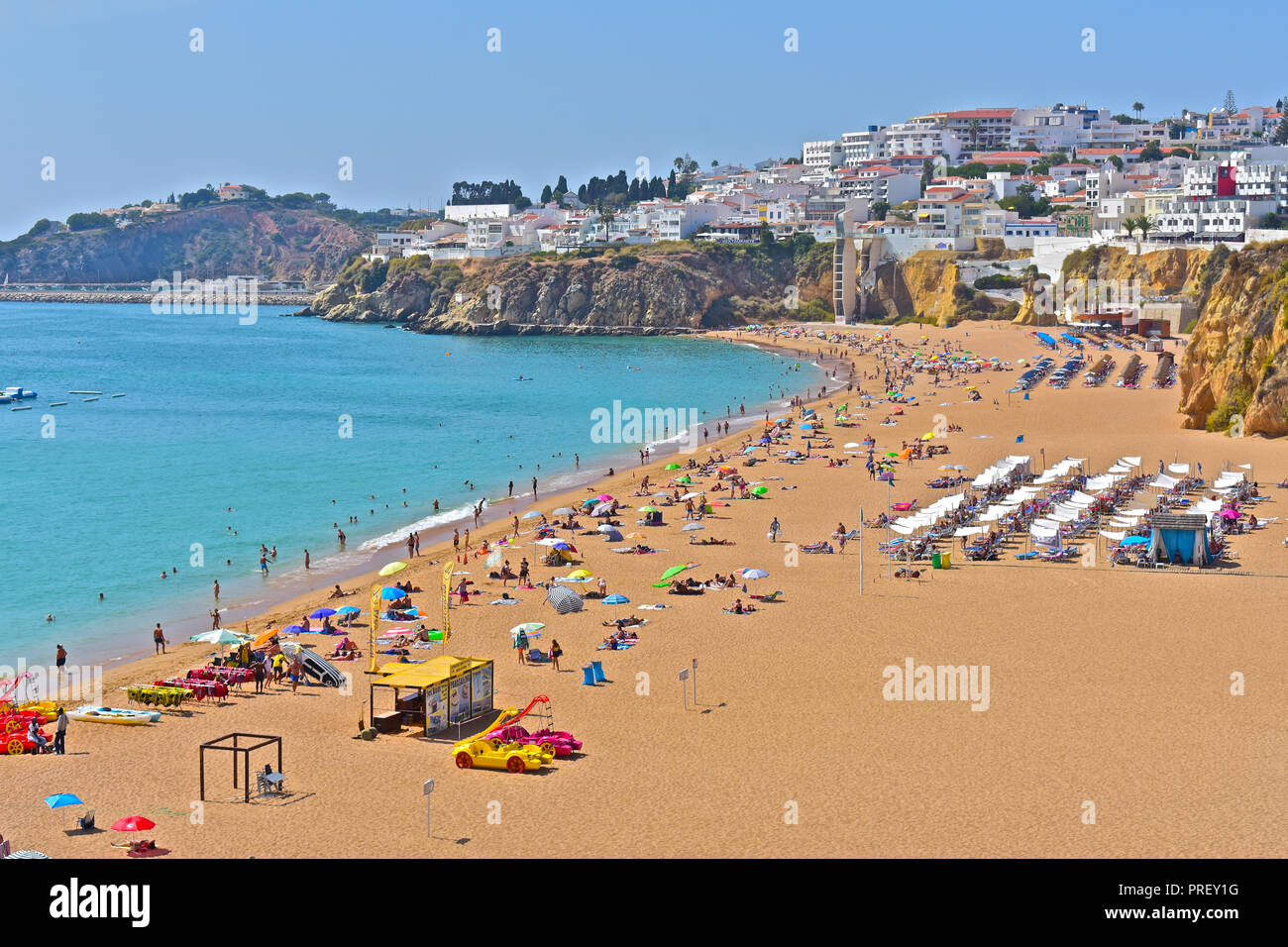 Adjacent colours hi-res stock photography and images - Alamy