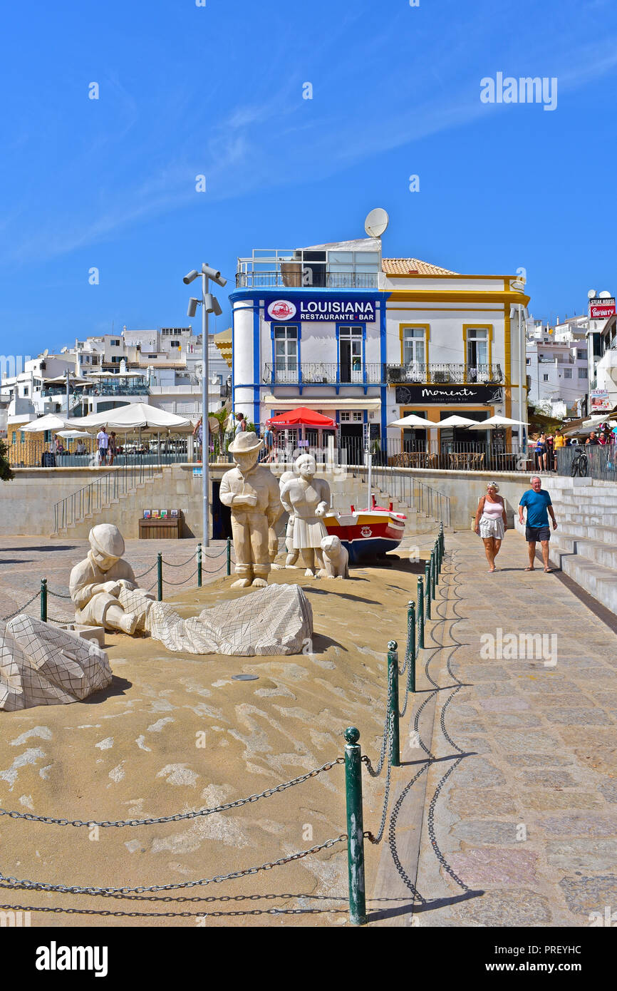 Albufeira promenade hi-res stock photography and images - Alamy