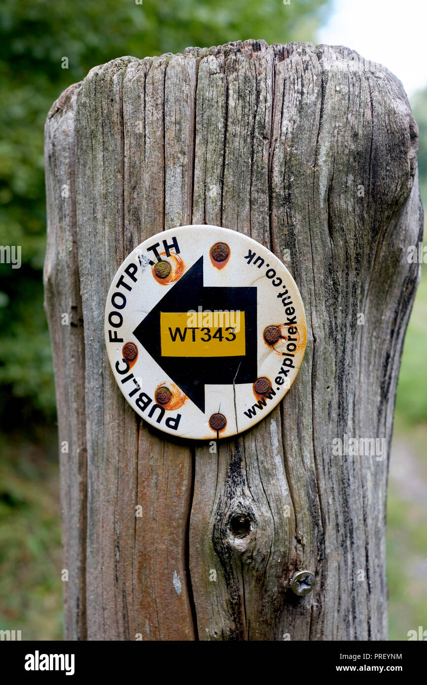 Trails footpath hi-res stock photography and images - Alamy