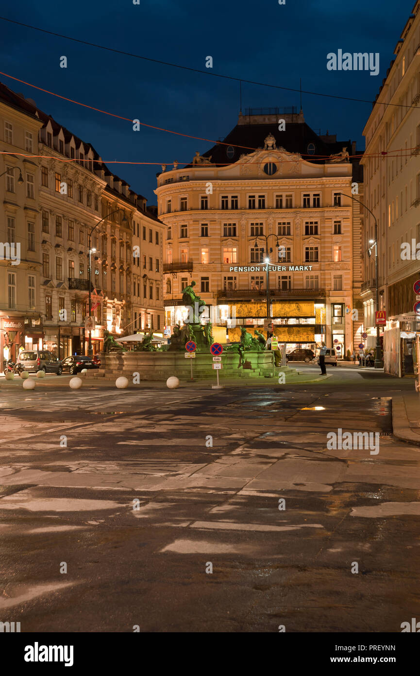 Wien neuer markt hi-res stock photography and images - Alamy