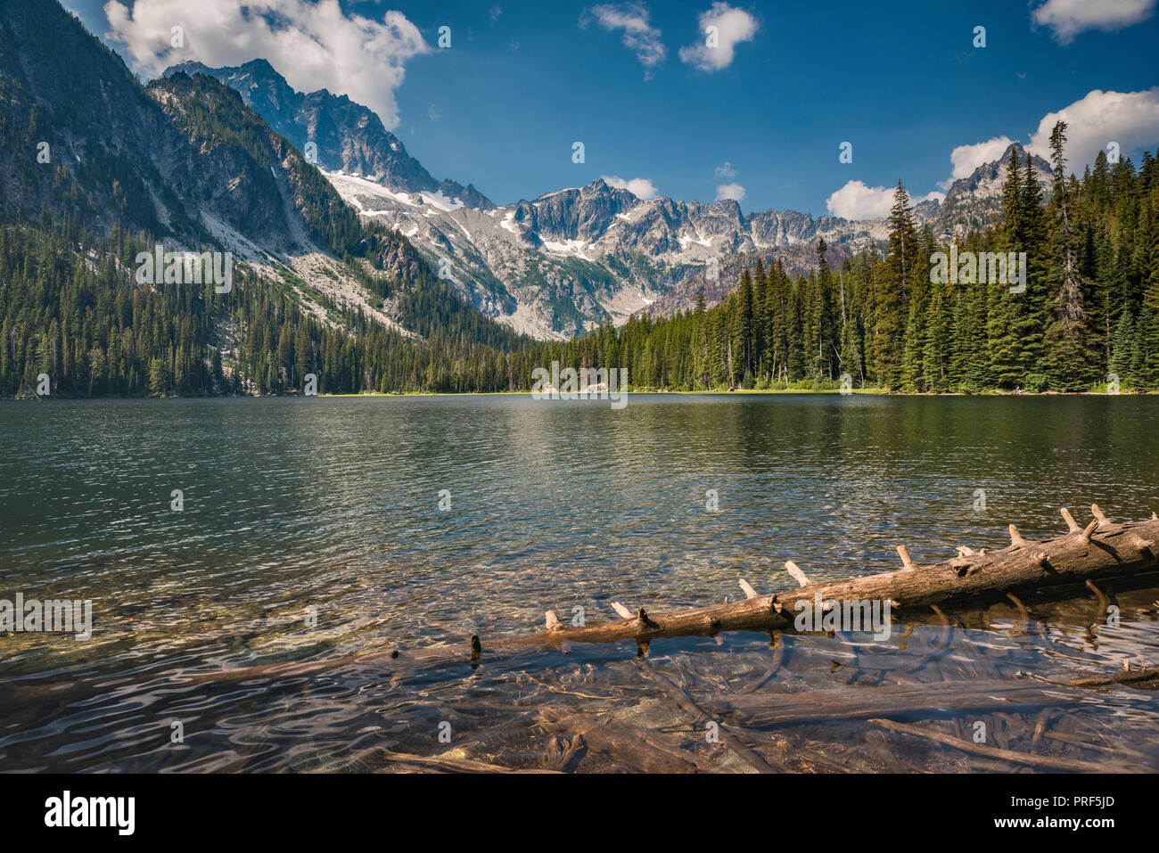 Stuart Lake, Mount Stuart massif at left, Jack Ridge at right, Stuart ...