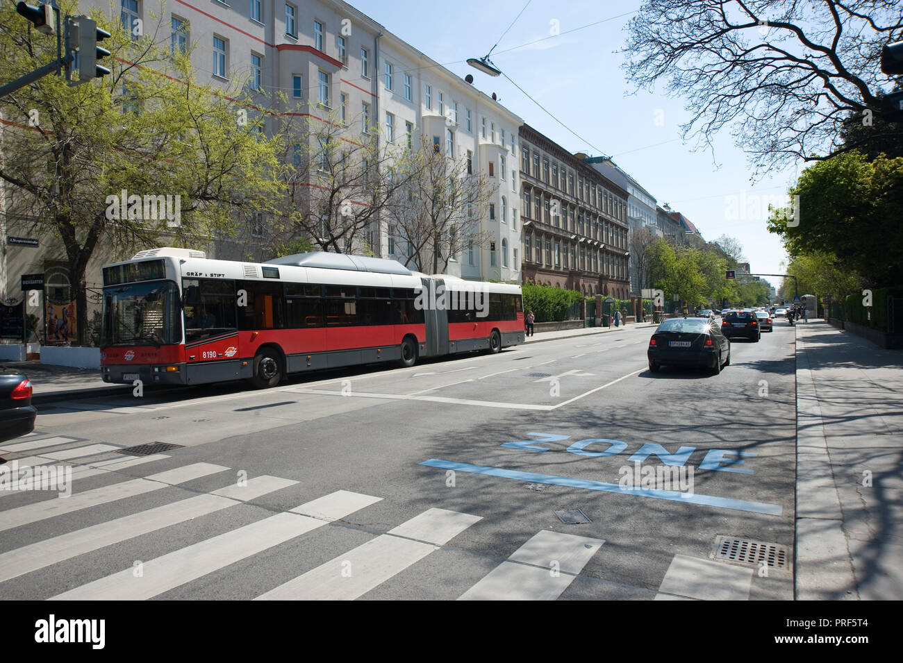 City bus 11a hi-res stock photography and images - Alamy