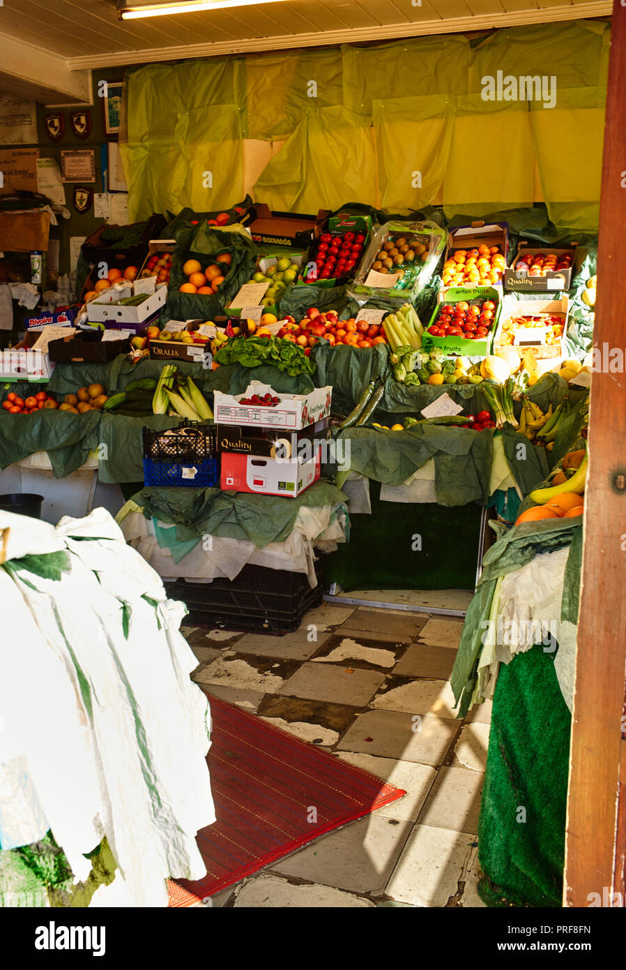 Fruit corner hi-res stock photography and images - Alamy