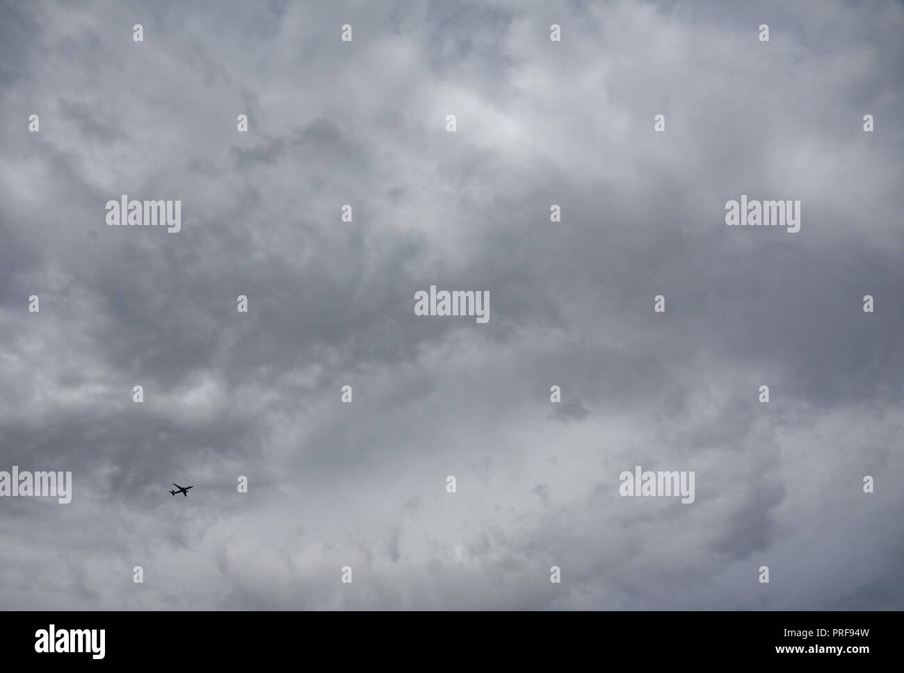 Small plane view hi-res stock photography and images - Alamy