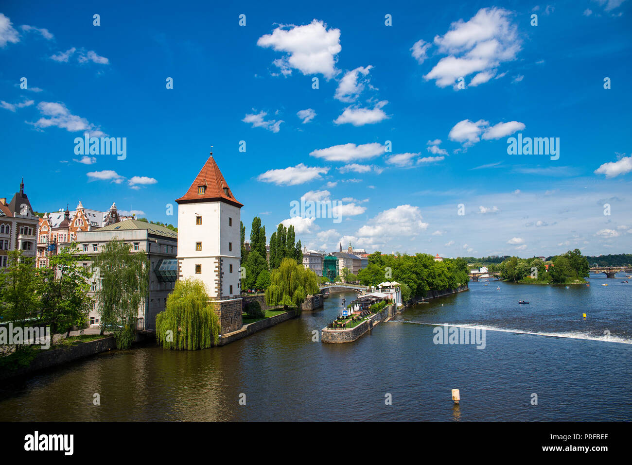 Charles river dam bridge hi-res stock photography and images - Alamy