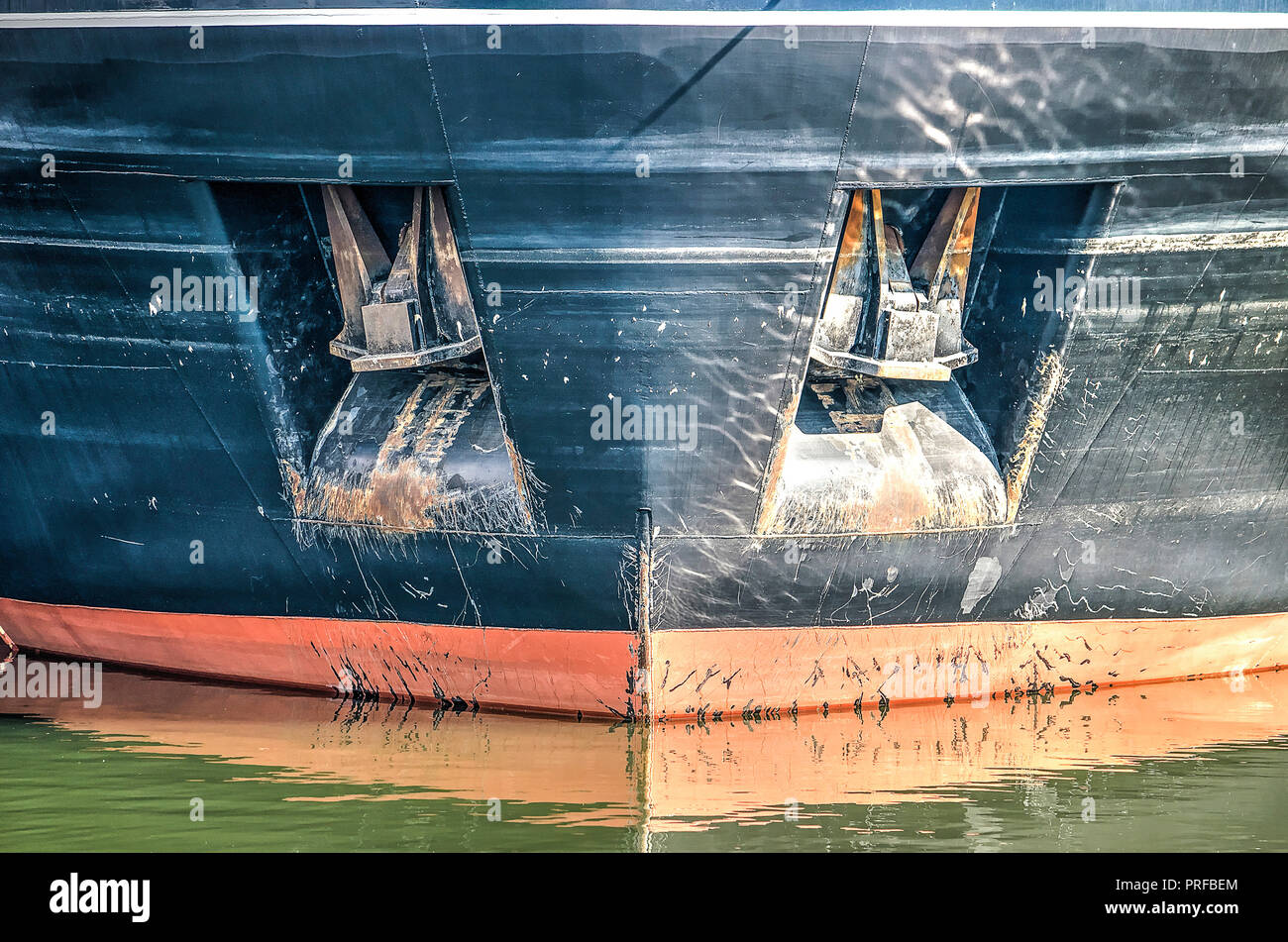 Ships stem hi-res stock photography and images - Alamy