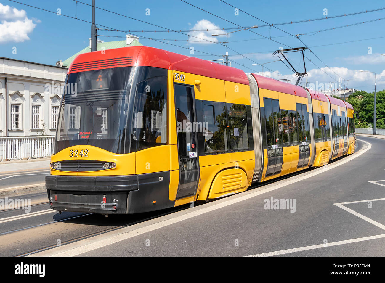 Bi directional running hi-res stock photography and images - Alamy