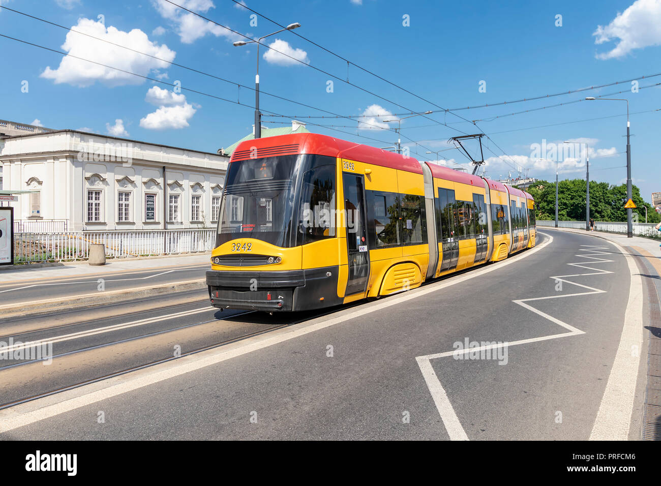 Bi directional running hi-res stock photography and images - Alamy