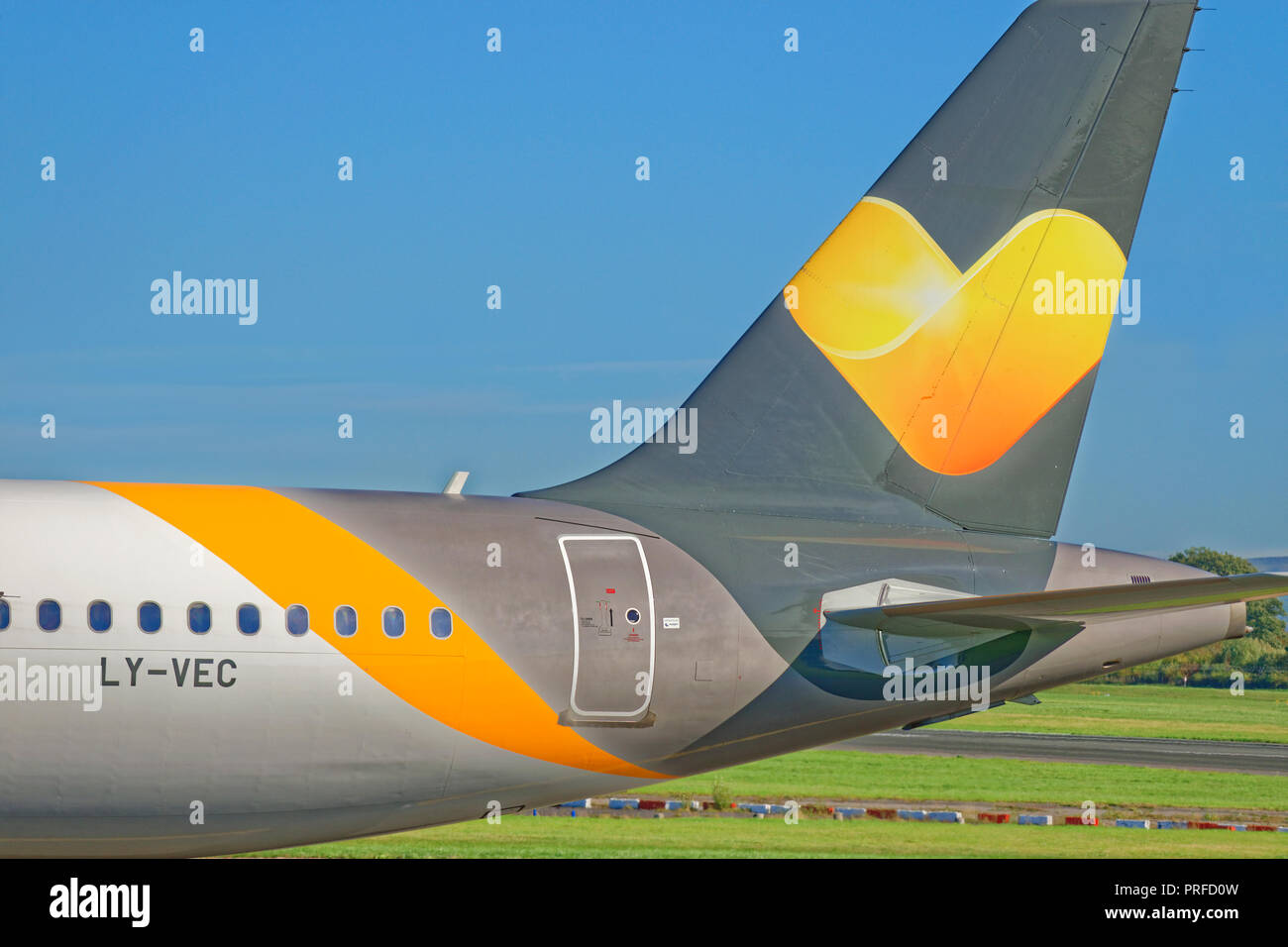 Aircraft tail fin hi-res stock photography and images - Alamy