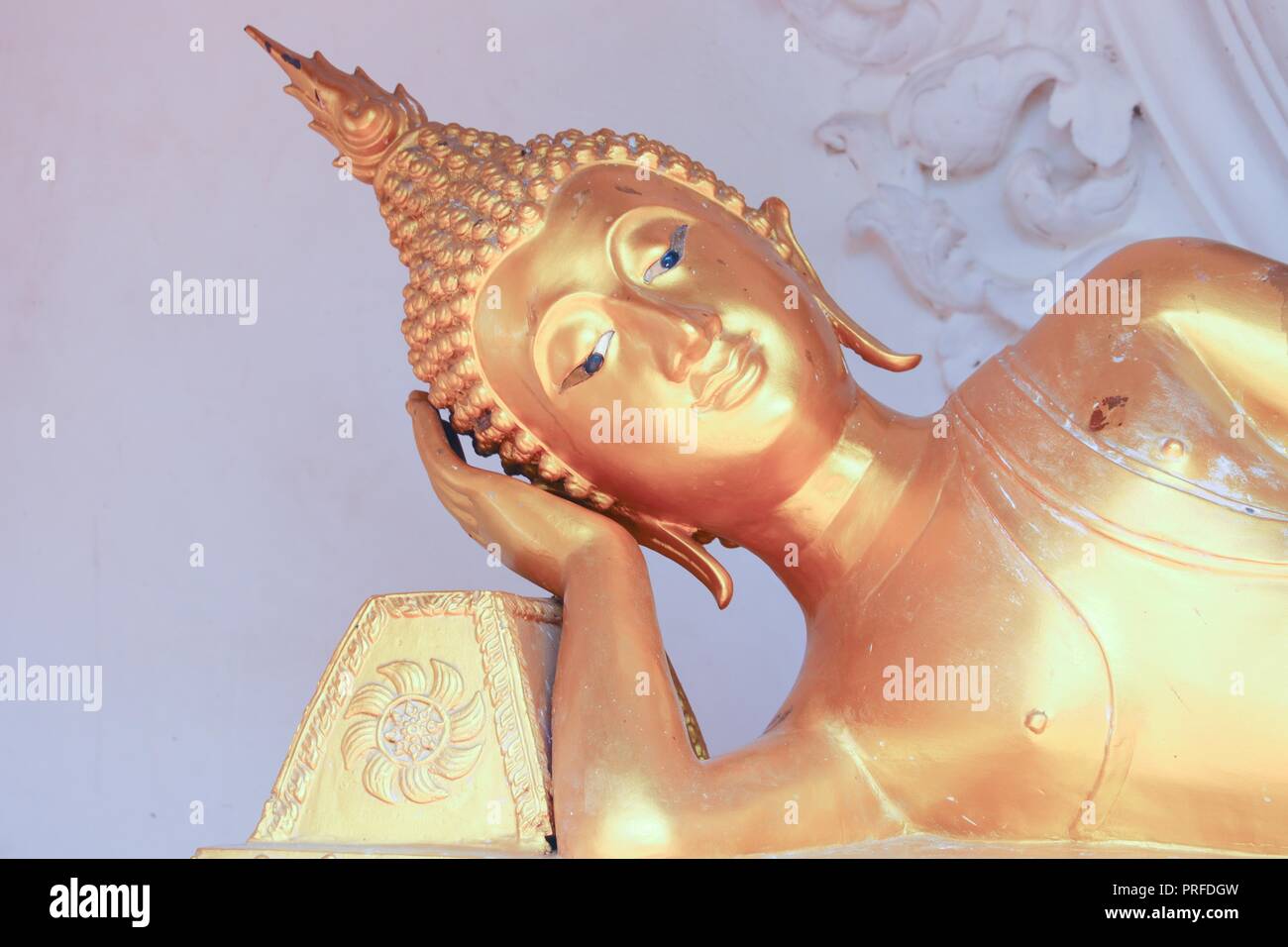 buddha statue sleep ancient in the Thai temple Stock Photo - Alamy