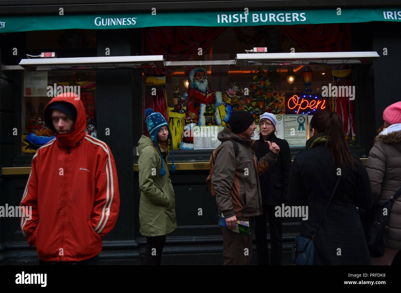 Asking for directions hi-res stock photography and images - Alamy