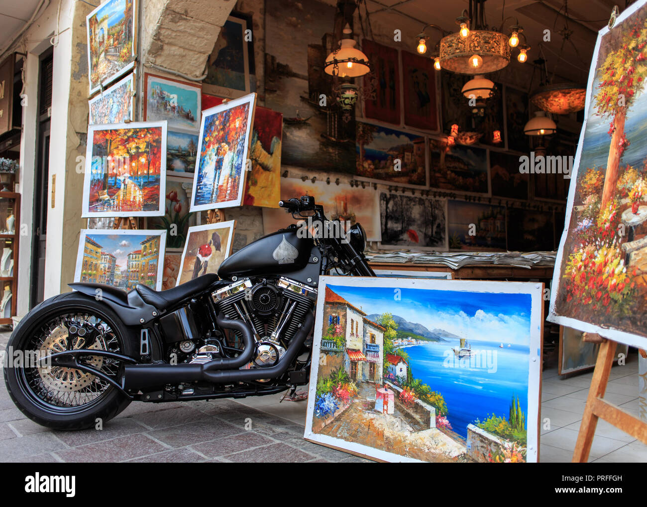 Paintingsart hi-res stock photography and images - Alamy