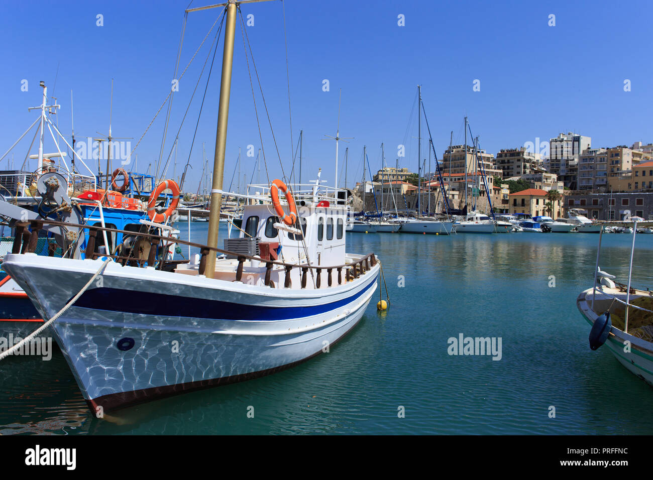 Greece bay harbour promenade hi-res stock photography and images - Alamy