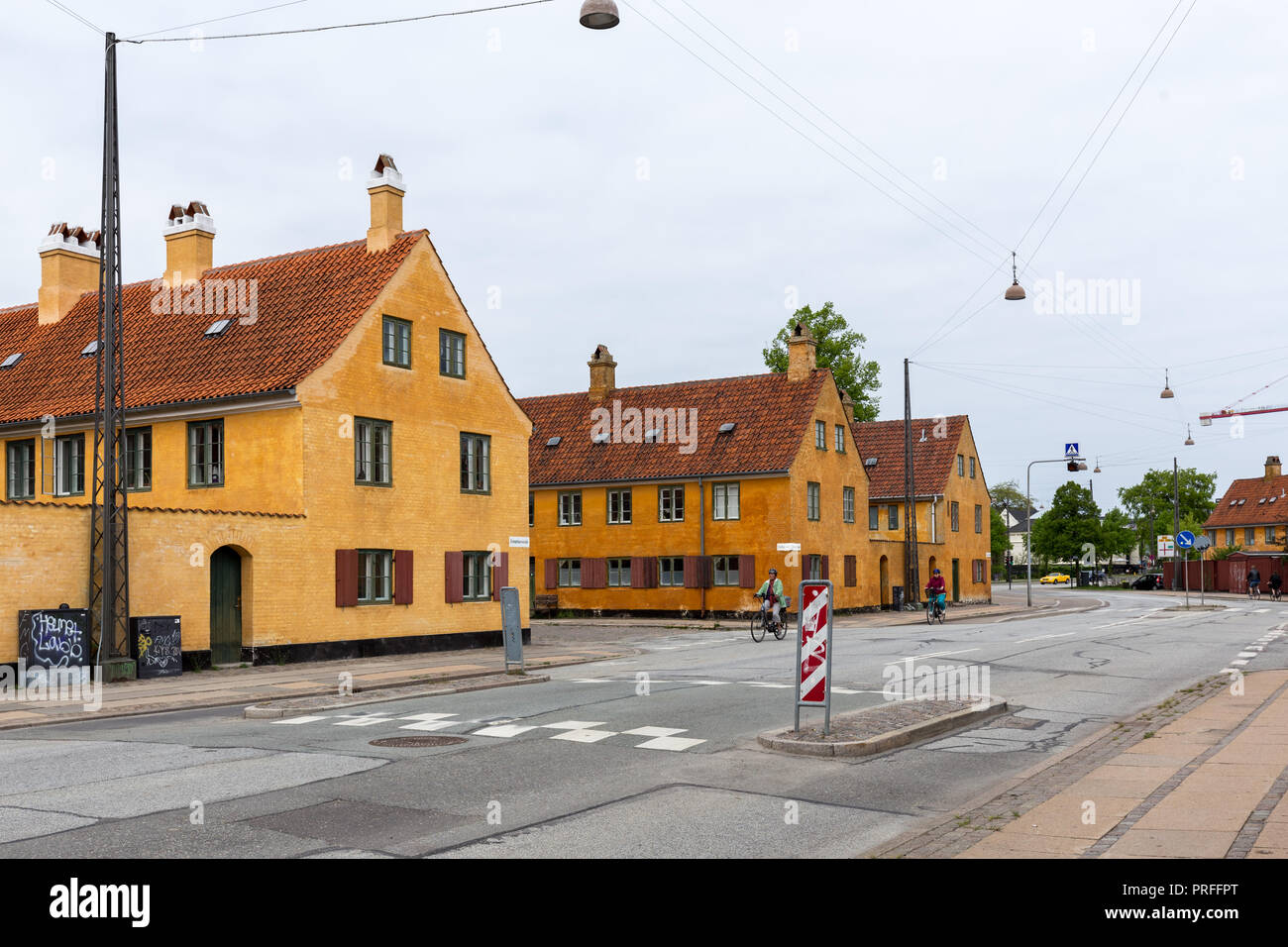 District yellow hi-res stock photography and images - Alamy