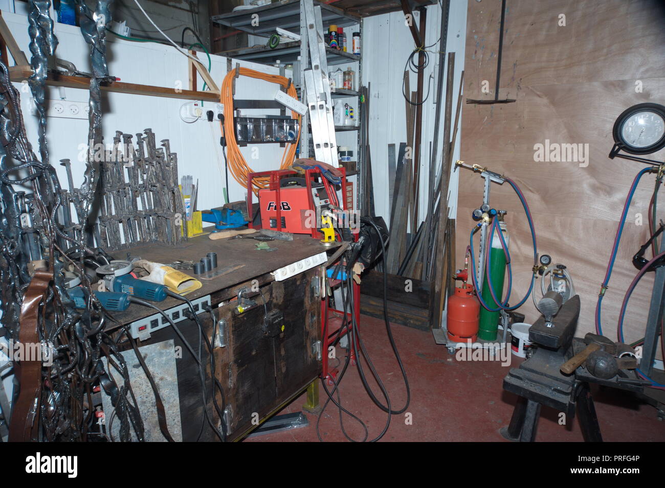 Old blacksmith workshop hi-res stock photography and images - Alamy