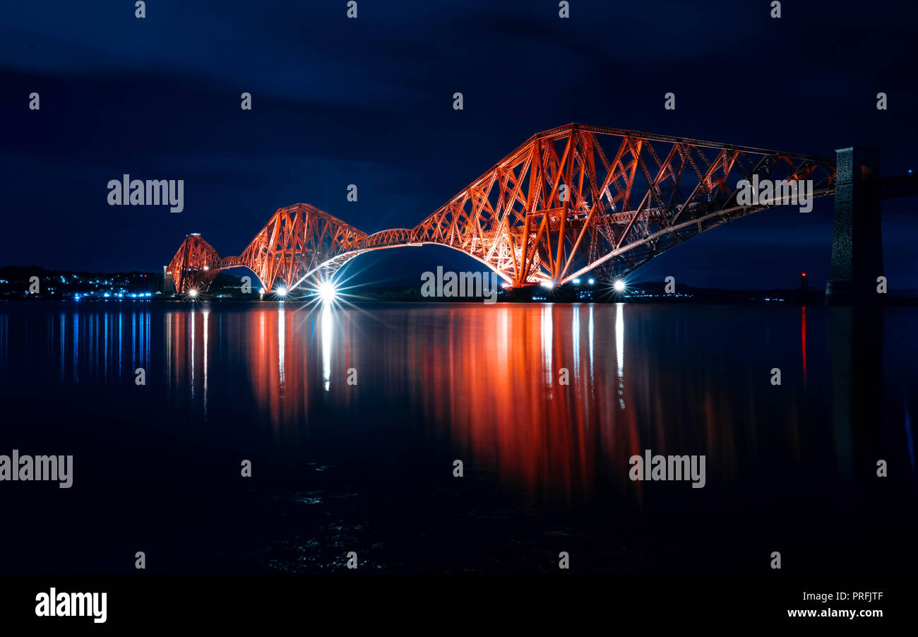 Edinburgh bridge hi-res stock photography and images - Alamy