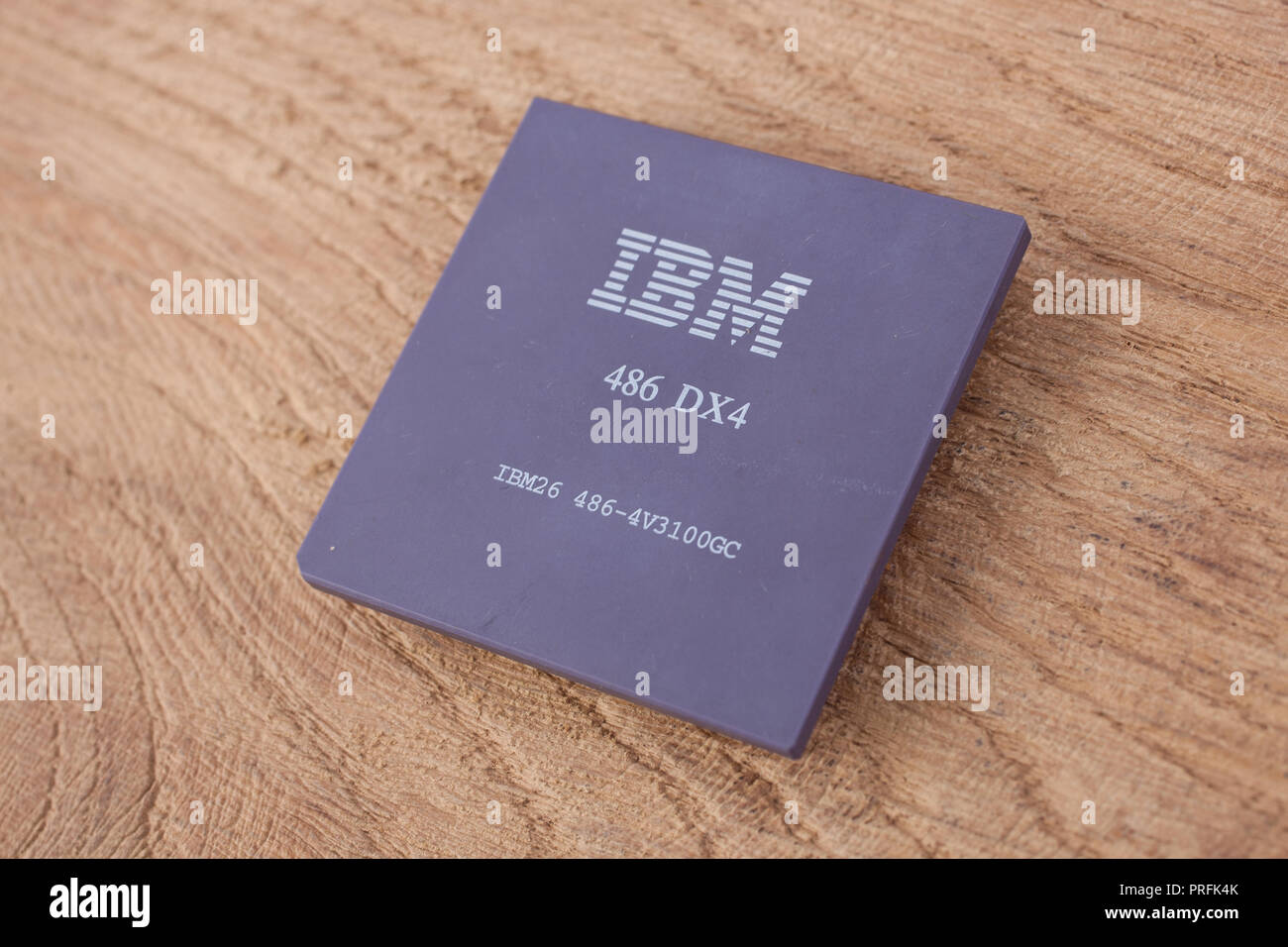 486 intel microprocessor hi-res stock photography and images - Alamy