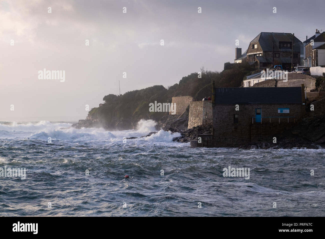 30 foot waves hi-res stock photography and images - Alamy