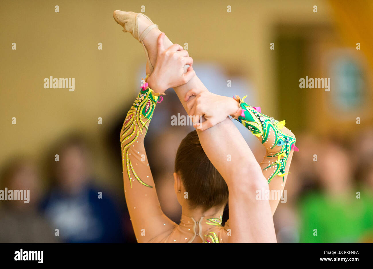 Rhythmic gymnast leg hi-res stock photography and images - Alamy