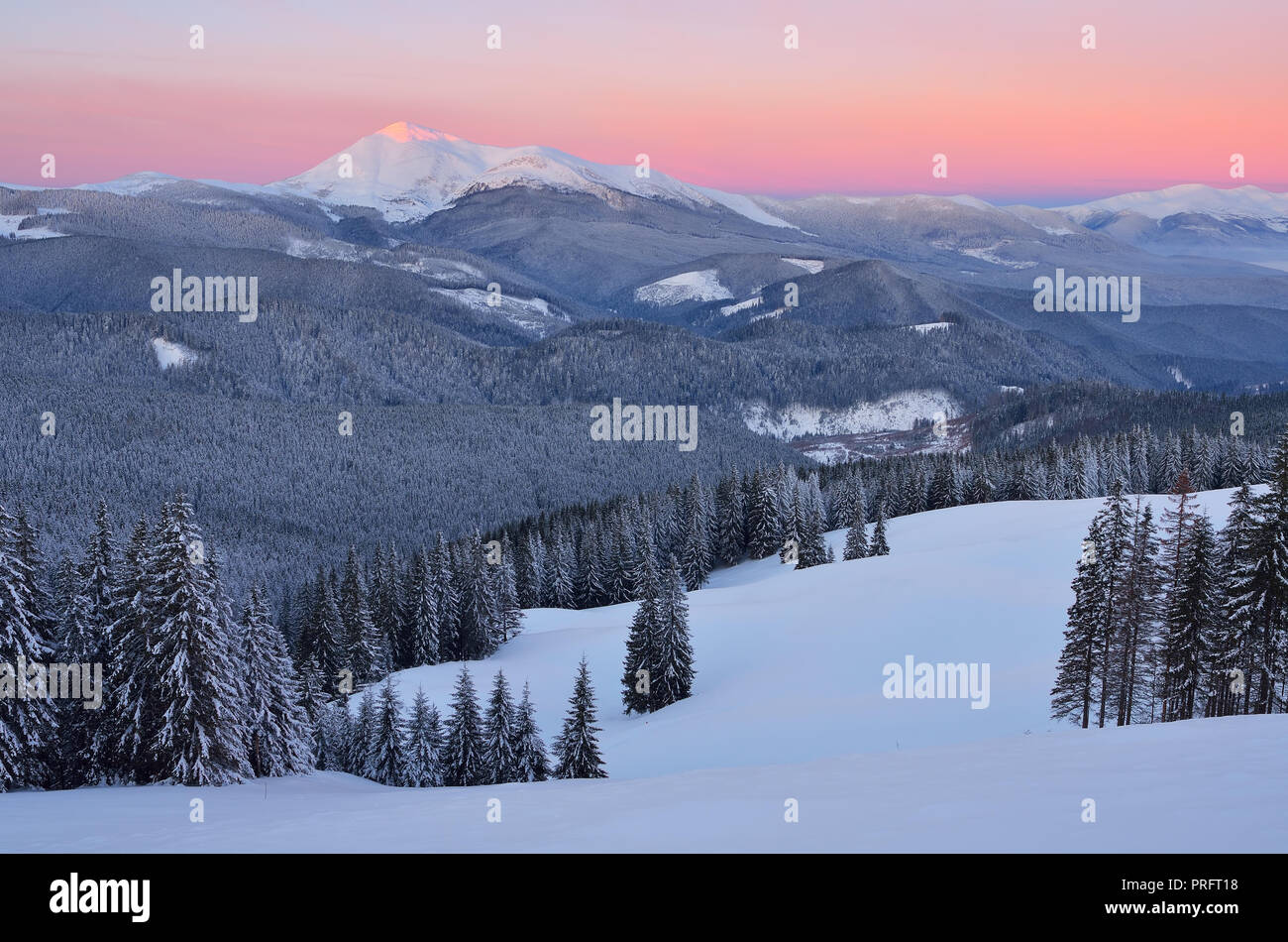 Dawn in mountains hi-res stock photography and images - Alamy