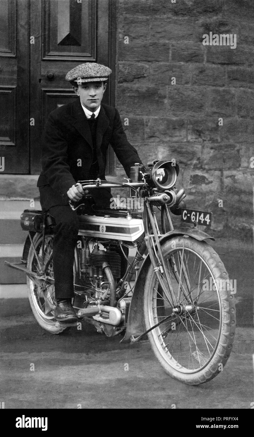 Triumph motorcycles hi-res stock photography and images - Alamy