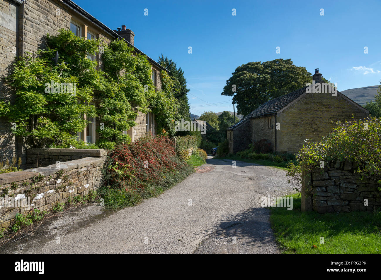 Stone cottages at Barber Booth near Edale in the Peak DIstrict national ...