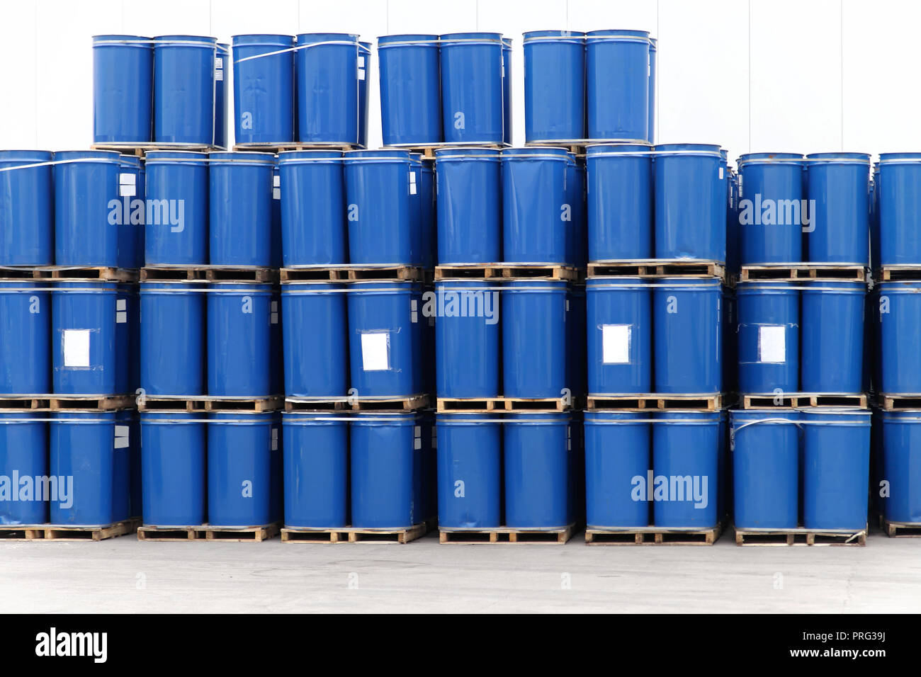 Blue barrels hi-res stock photography and images - Alamy