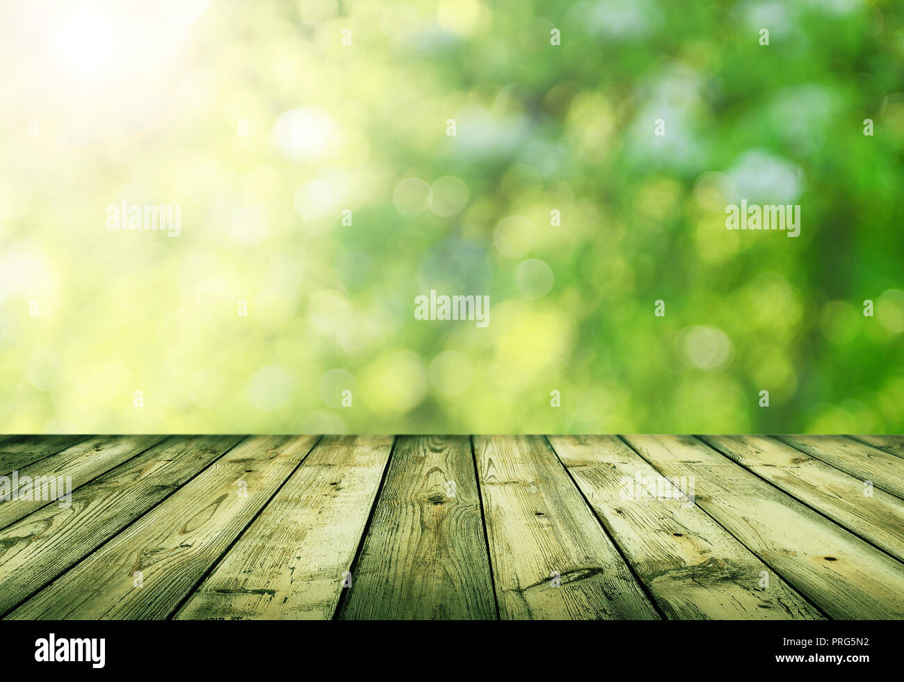 Empty table for display montages Stock Photo - Alamy
