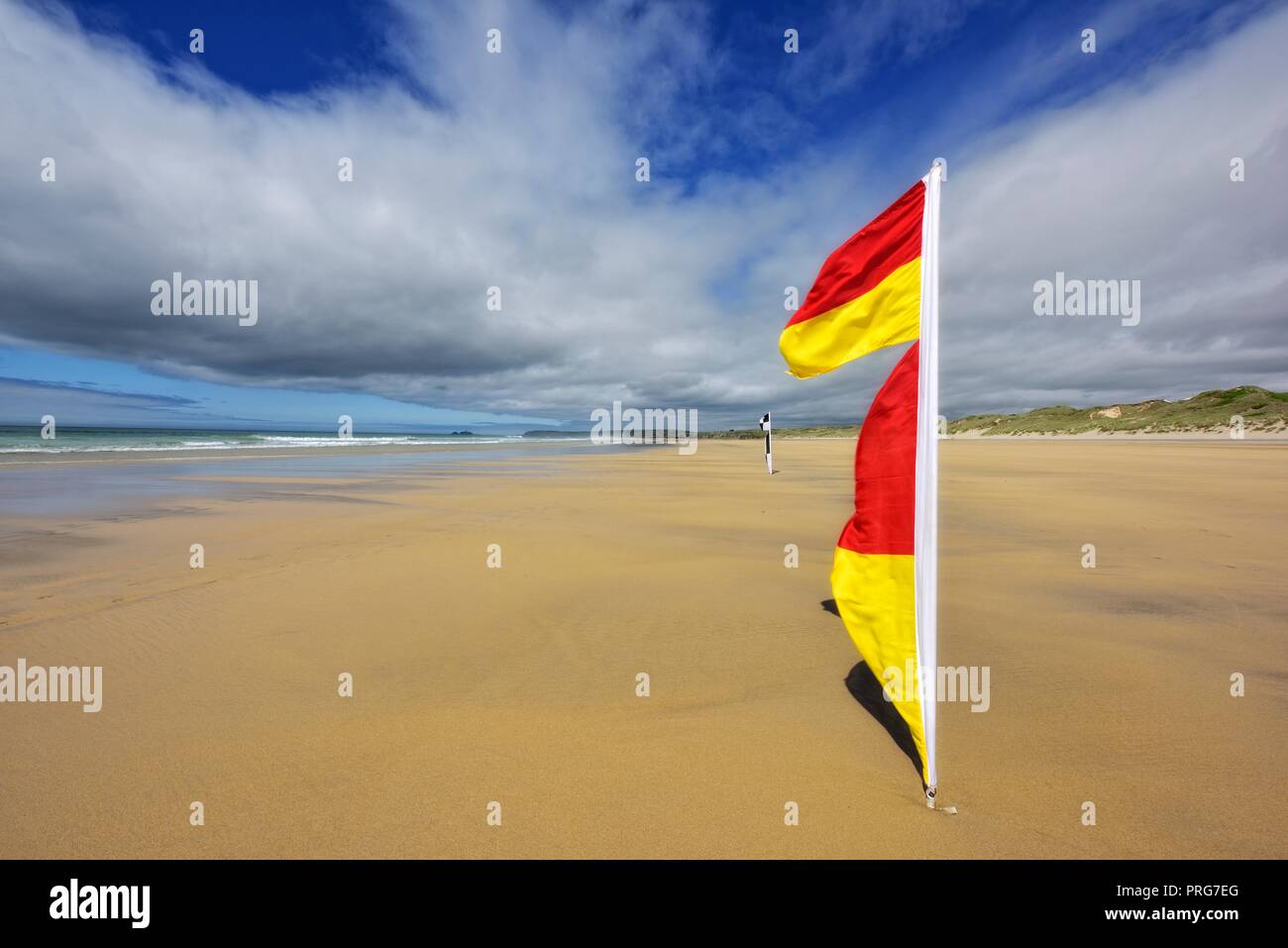 Area patrolled by lifeguards hi-res stock photography and images - Alamy