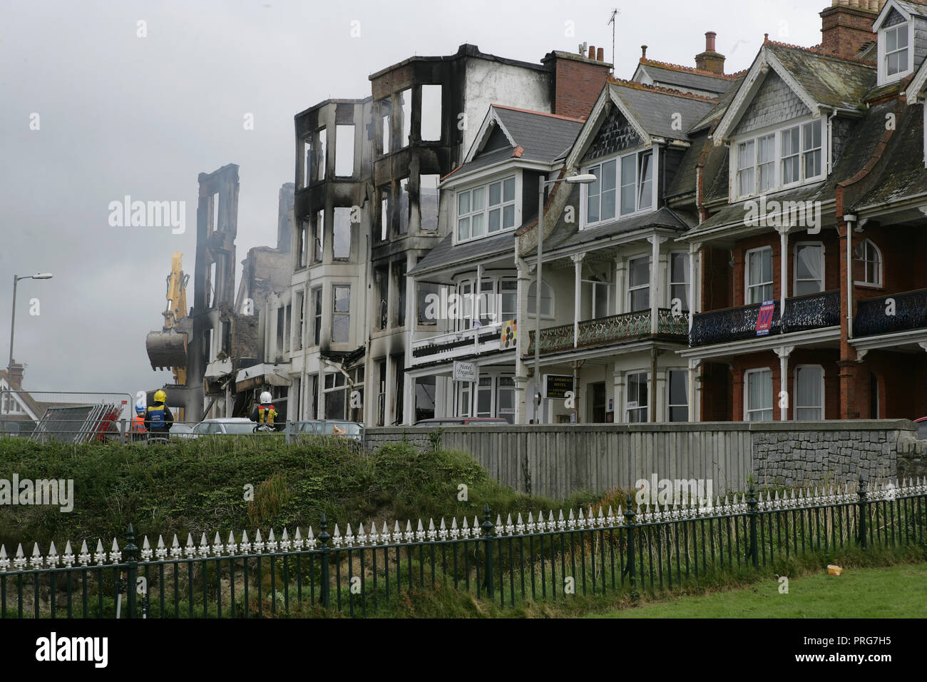 3 burns hi-res stock photography and images - Alamy