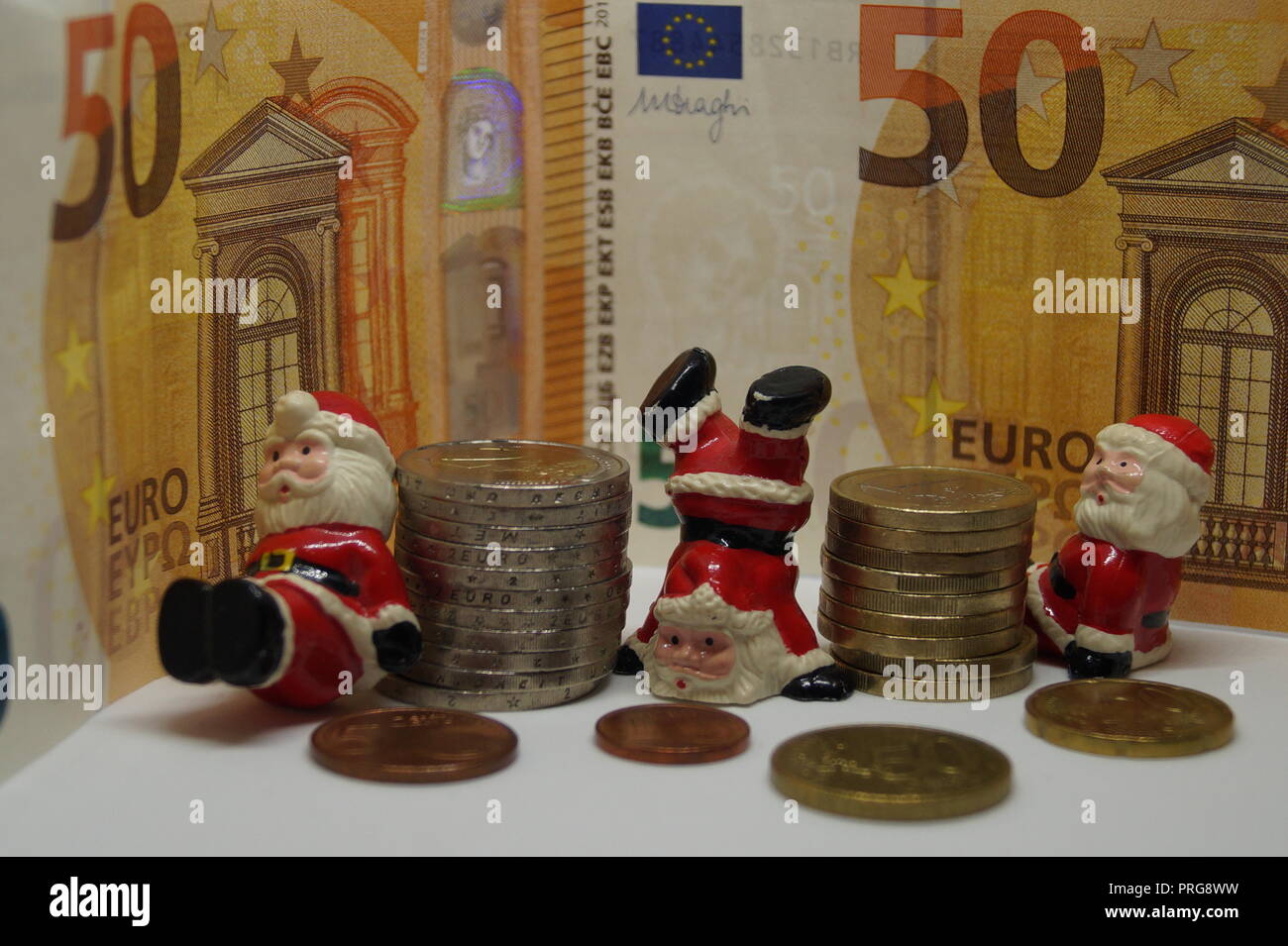 Payroll christmas hi-res stock photography and images - Alamy