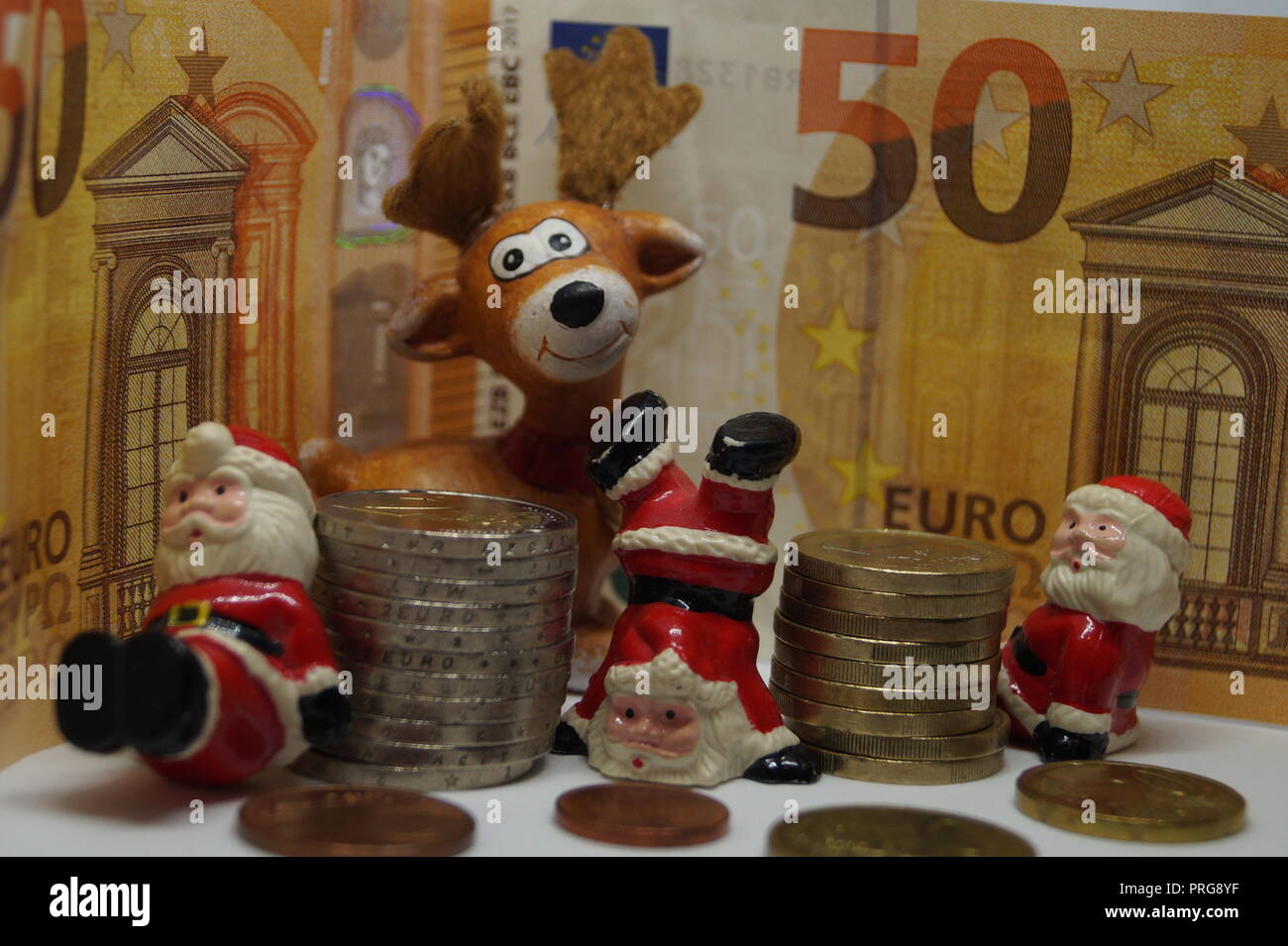 Payroll christmas hi-res stock photography and images - Alamy