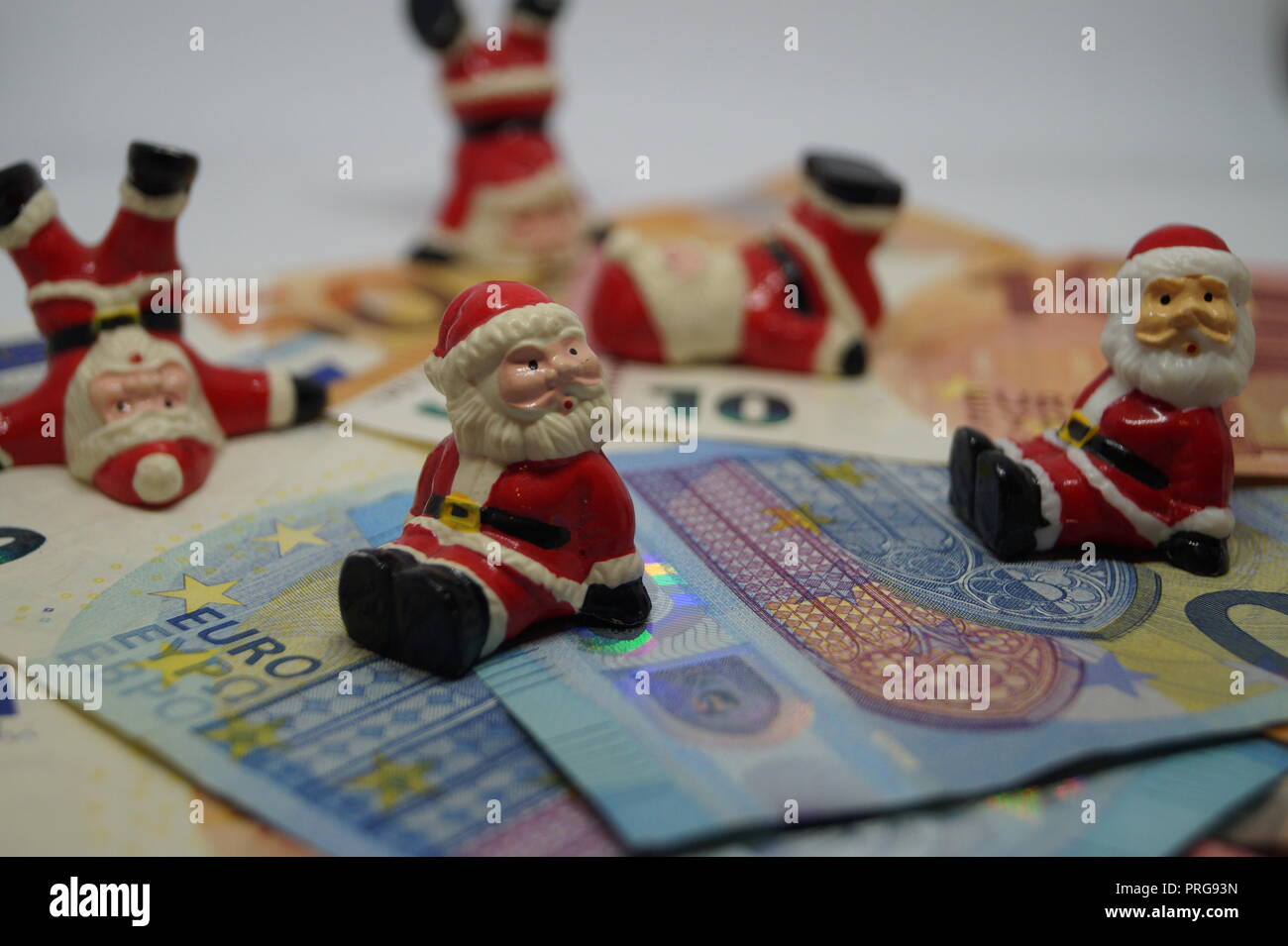 Payroll christmas hi-res stock photography and images - Alamy