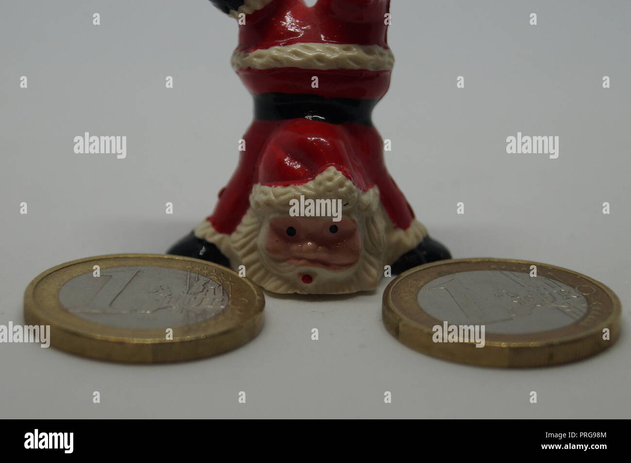 Payroll christmas hi-res stock photography and images - Alamy