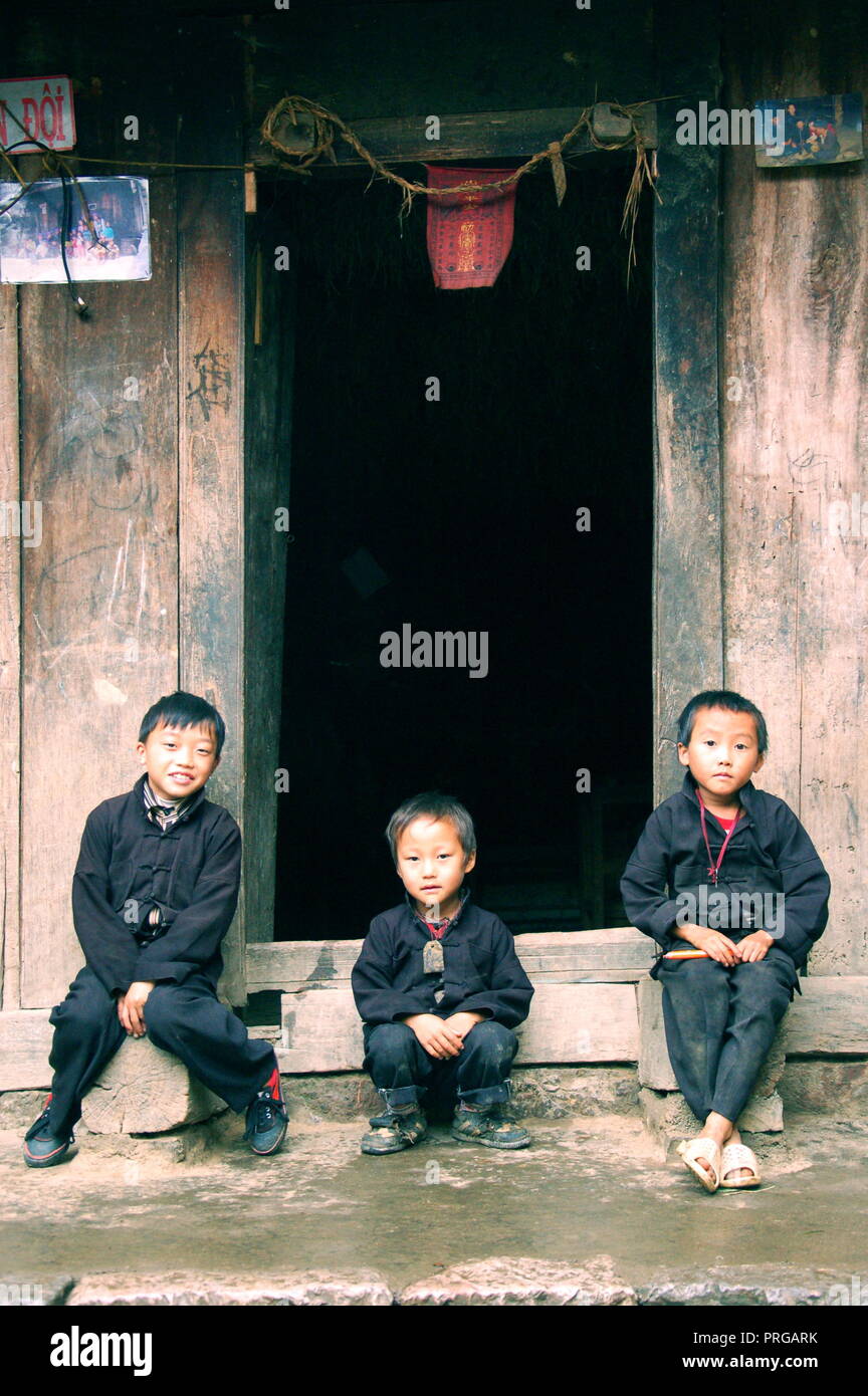Traditional Hmong House High Resolution Stock Photography and Images ...